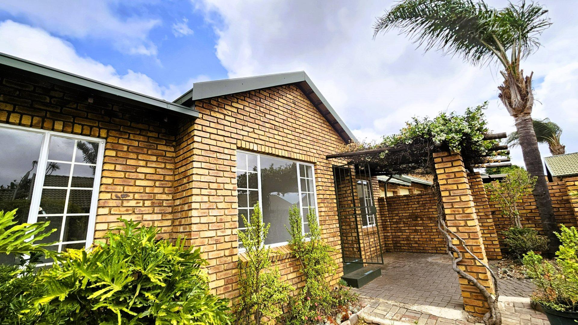 Townhouses to rent in Centurion : Centurion Property : Property24.com