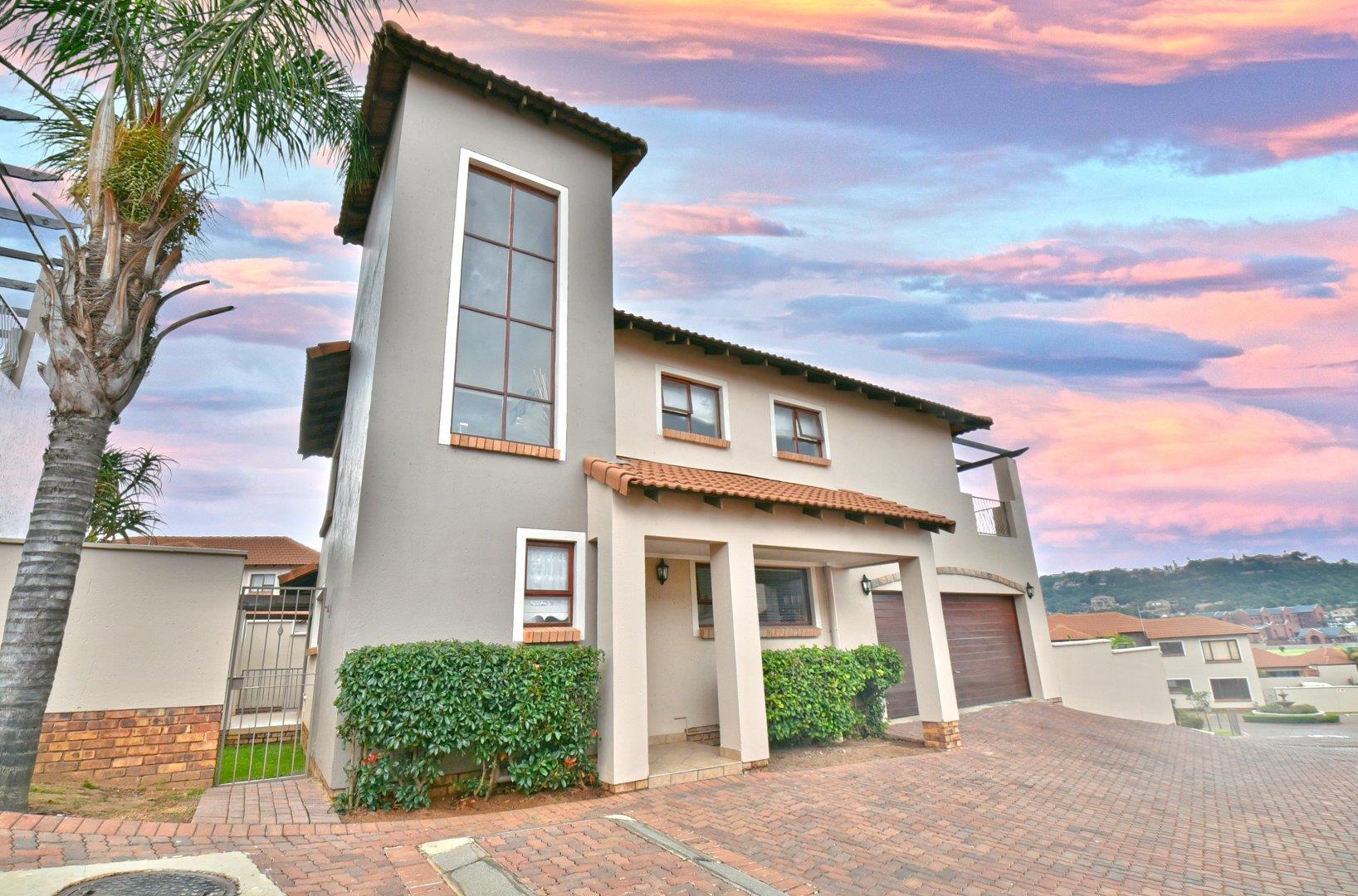 3 Bedroom House for sale in Glenvista - P24-114732076