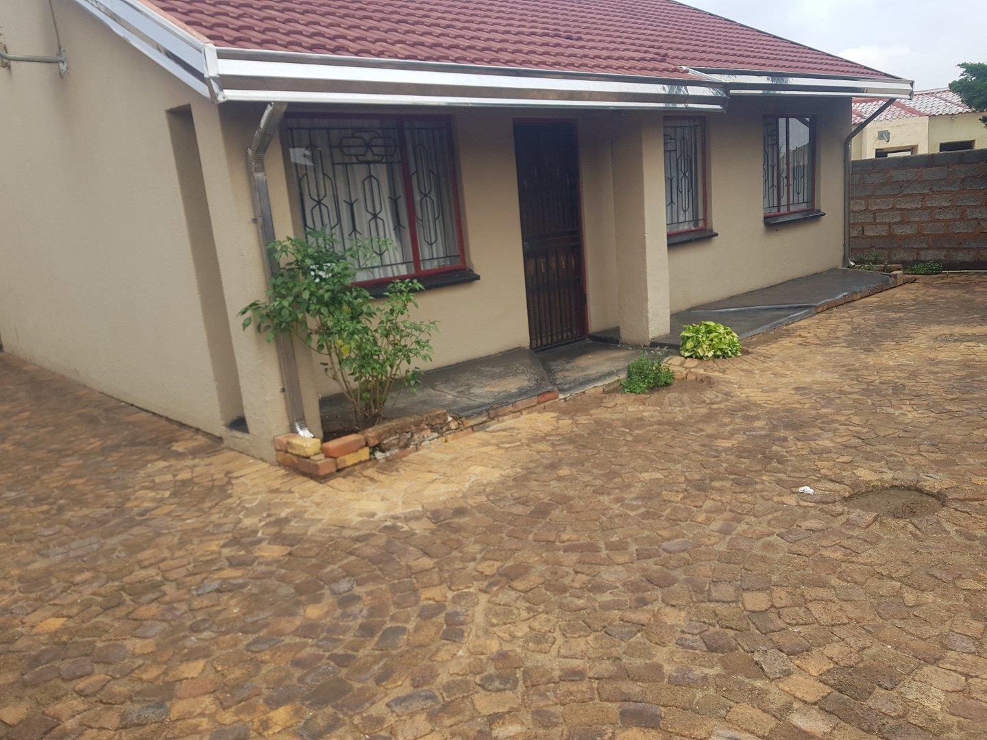 Tsakane Ext 1 Property : Property and houses for sale in Tsakane Ext 1 ...