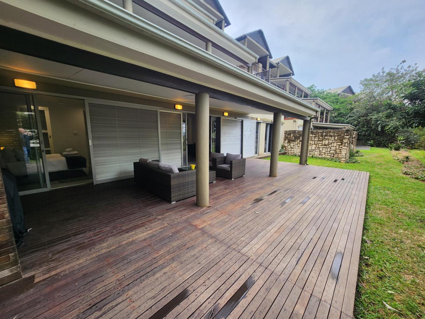 3 Bedroom Apartment / flat for sale in Simbithi Eco Estate - P24-116006036