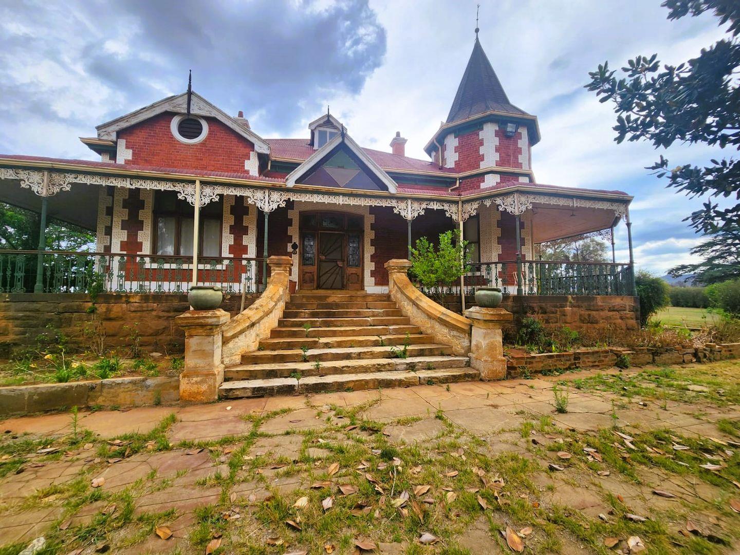 4 Bedroom House for sale in Boschfontein - P24-115236361