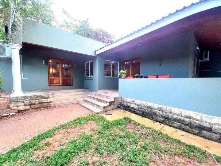 3 Bedroom House for sale in Barberton - 32 Barberton - P24-115241589