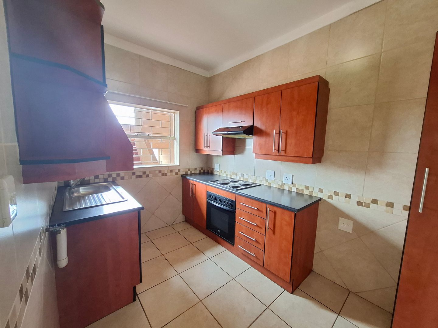 1 Bedroom Apartment / flat for sale in Alberton North - P24-115252683
