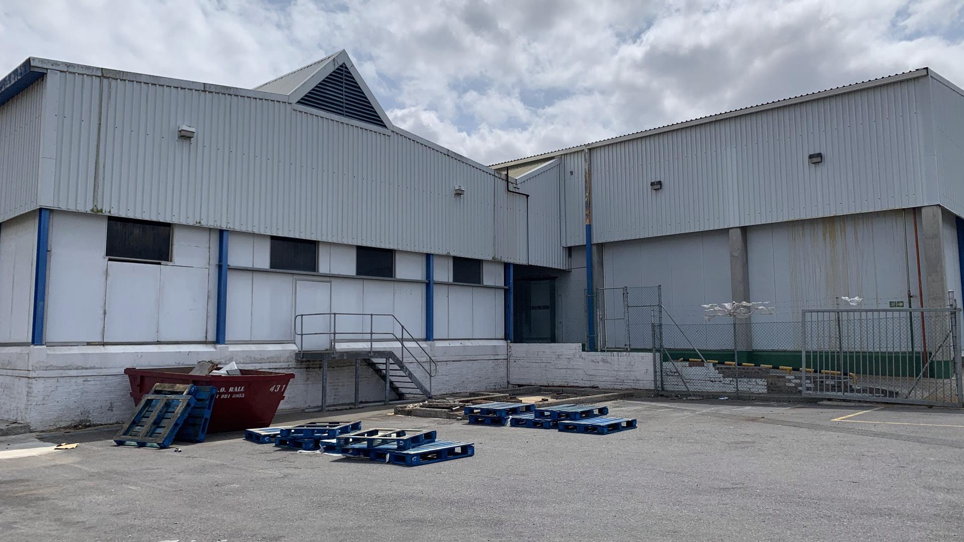 Industrial property for sale in Stellenbosch Central - 9 Stoffel Smit ...