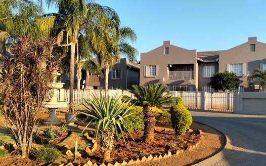 Waterval East Property : Property and houses for sale in Waterval East ...