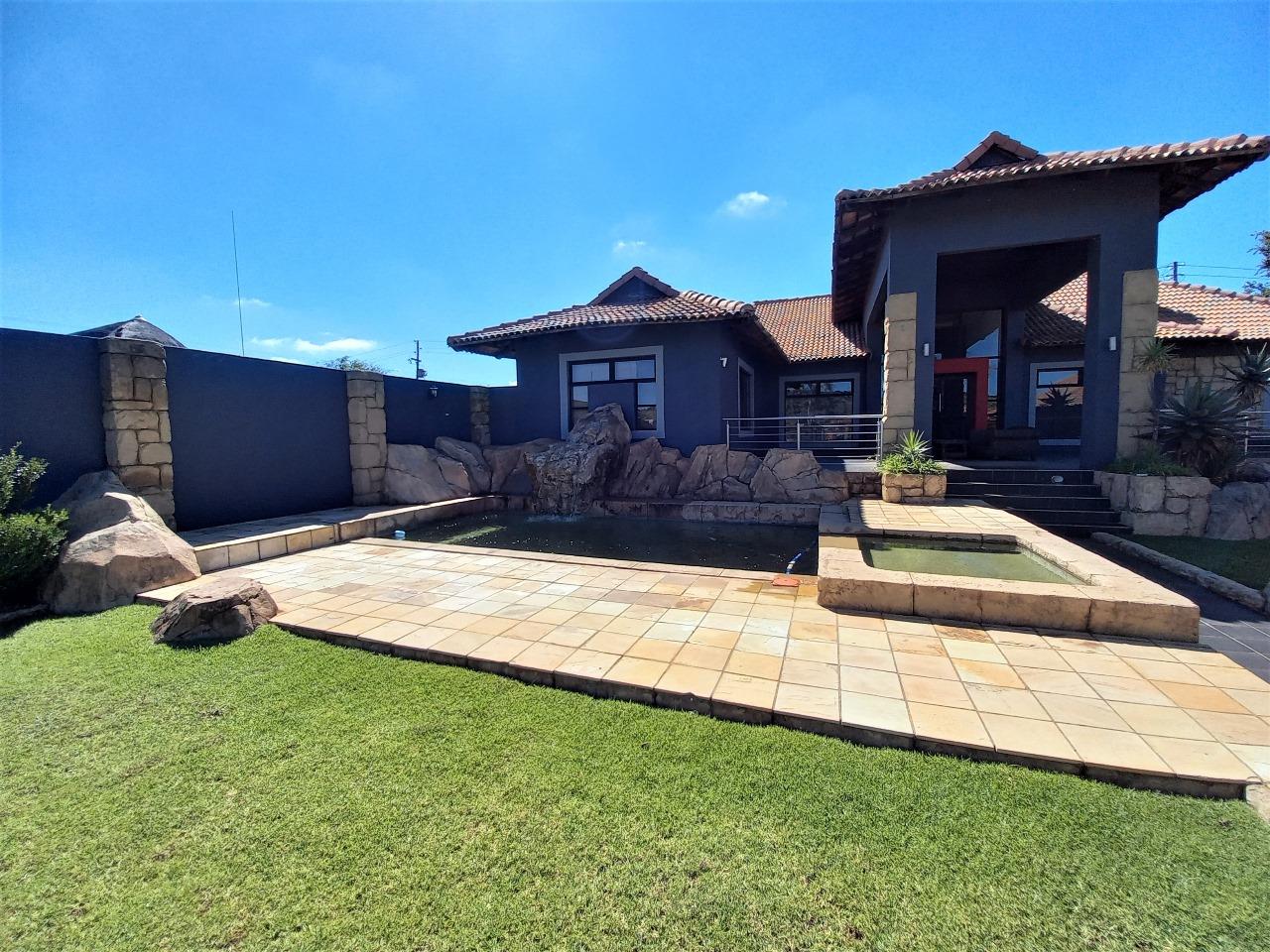 3 Bedroom House for sale in Vaal Marina - P24-115339024