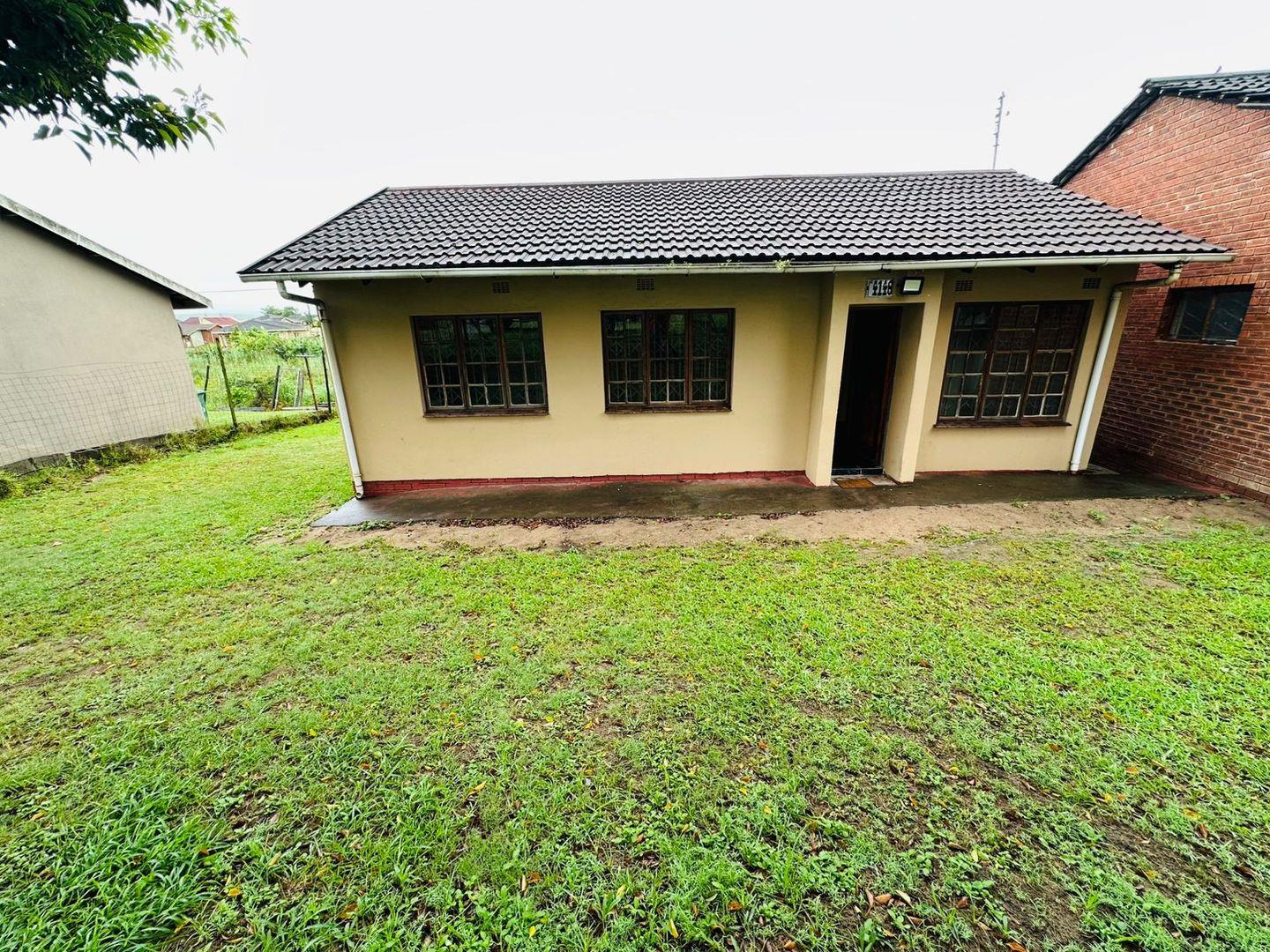 2 Bedroom House for sale in Esikhawini - P24-115388931