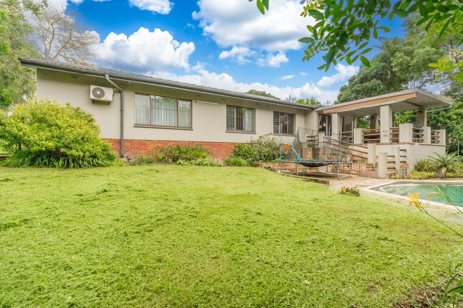 3 Bedroom House for sale in Hatton Estate - 18 Gordon Road - P24-115436653