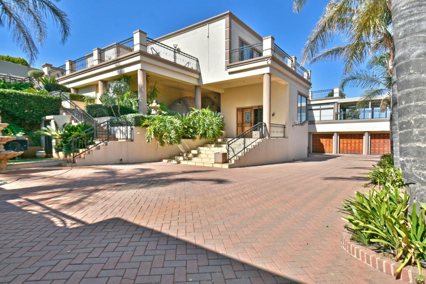 5 Bedroom House for sale in Glenvista - P24-115457602