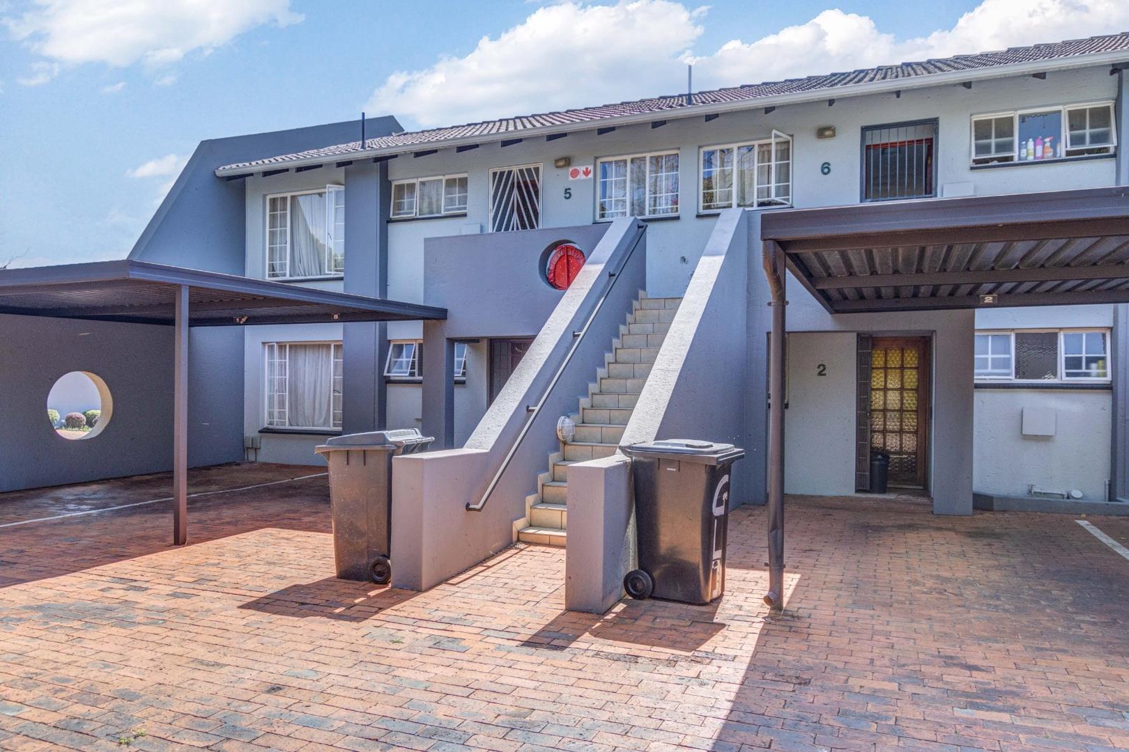 2 Bedroom Apartment / flat for sale in Northwold - 5 5th Road - P24 ...