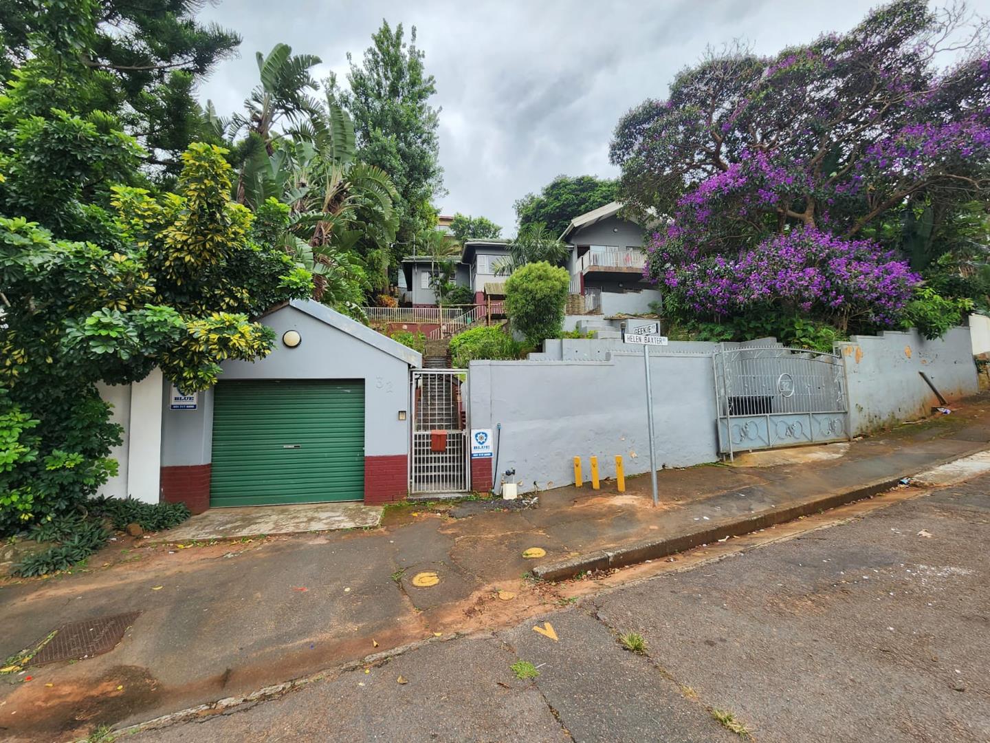 3 Bedroom House for sale in Glenmore - P24-115518412
