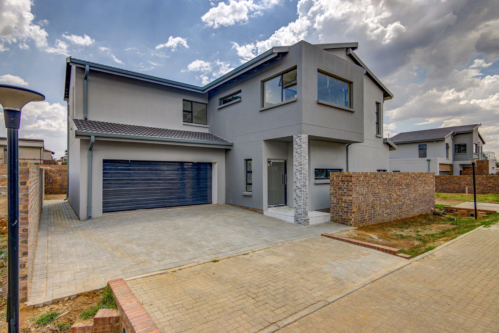 3 Bedroom House for sale in Rynfield - 163 President Kruger St - P24 ...