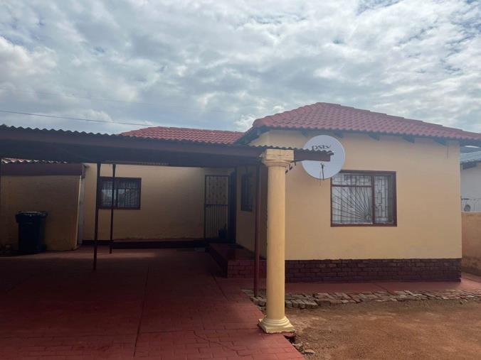 2 Bedroom House for Sale in Mabopane