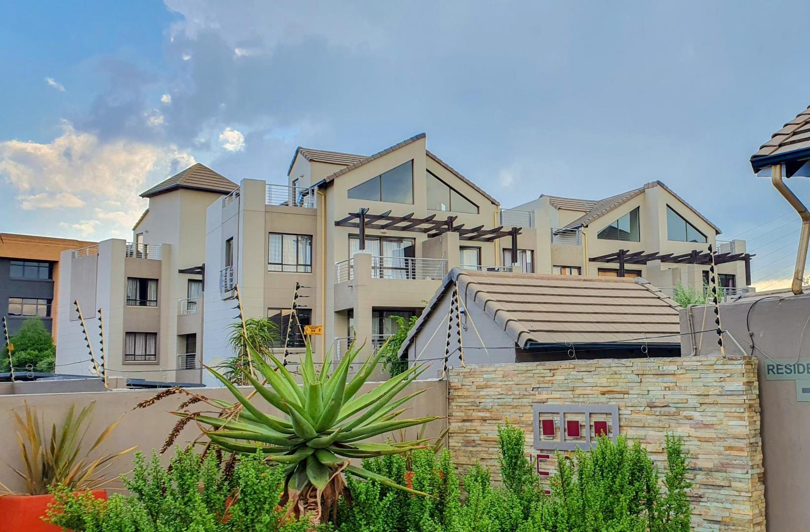 1 Bedroom Apartment / flat for sale in Sunninghill - 19 Naivasha Road ...