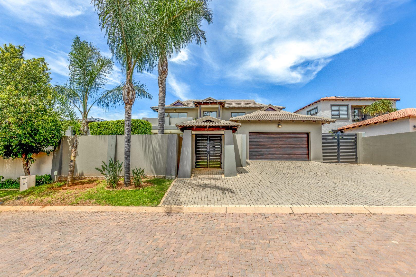 Houses for sale in Roodepoort : Roodepoort Property : Property24.com ...