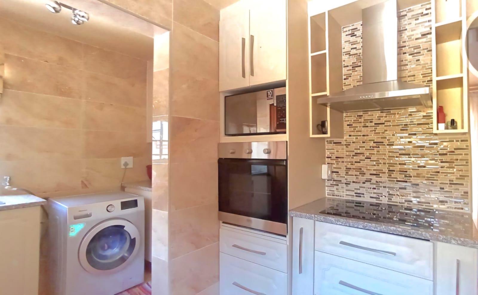 3 Bedroom House for sale in Amandasig - P24-115728837