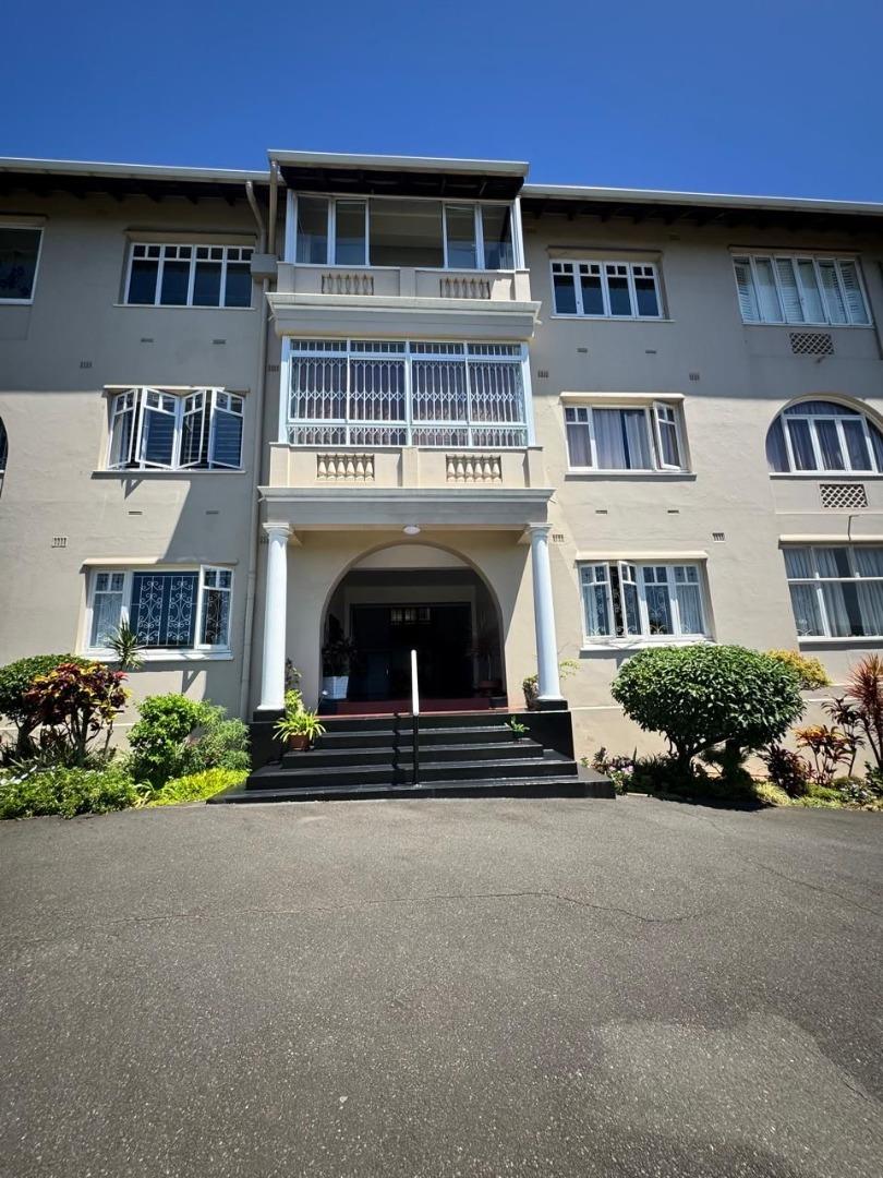 2 Bedroom Apartment / flat for sale in Essenwood - 10 Newlands, 20 ...