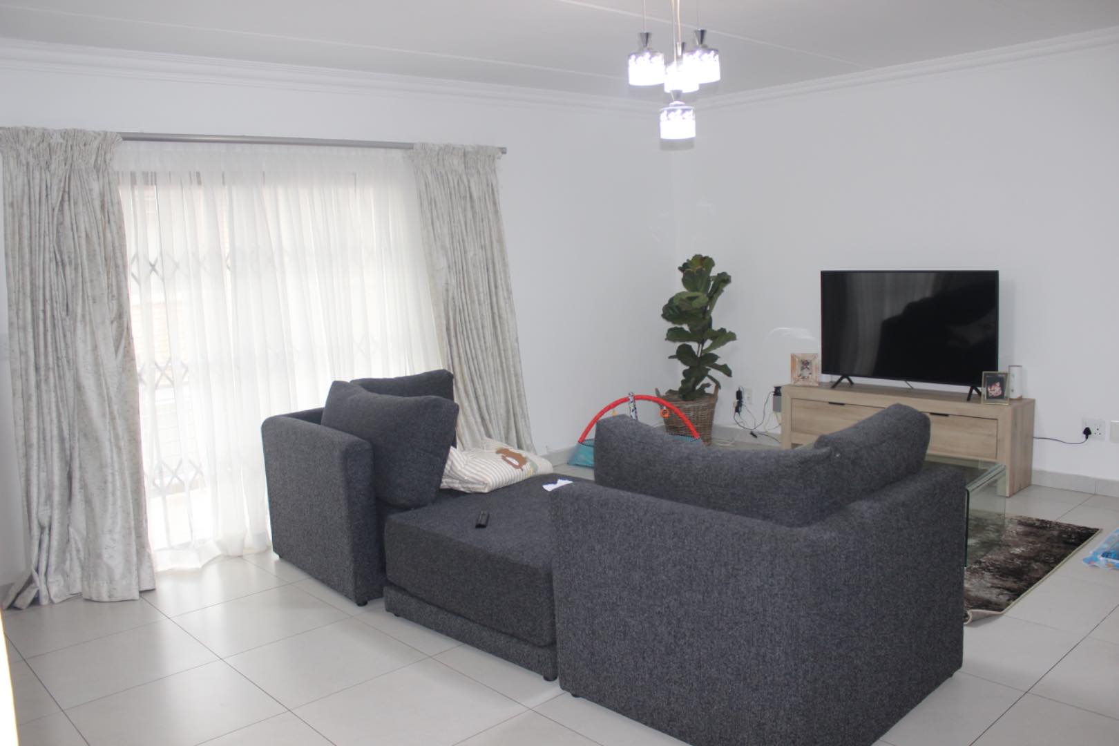 2 Bedroom Apartment / flat for sale in Witfield - P24-115844798