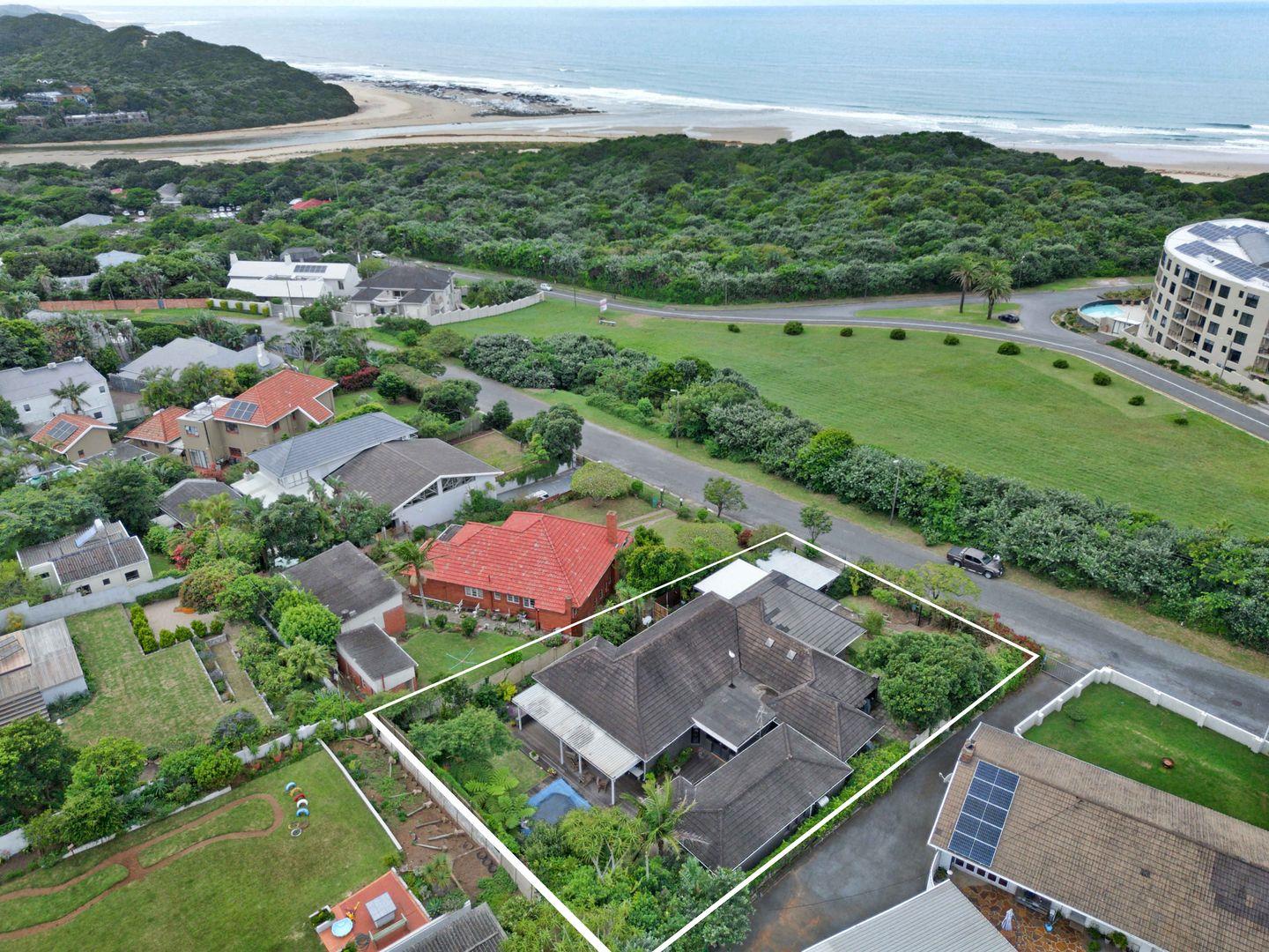 4 Bedroom House for sale in Nahoon - P24-115872238