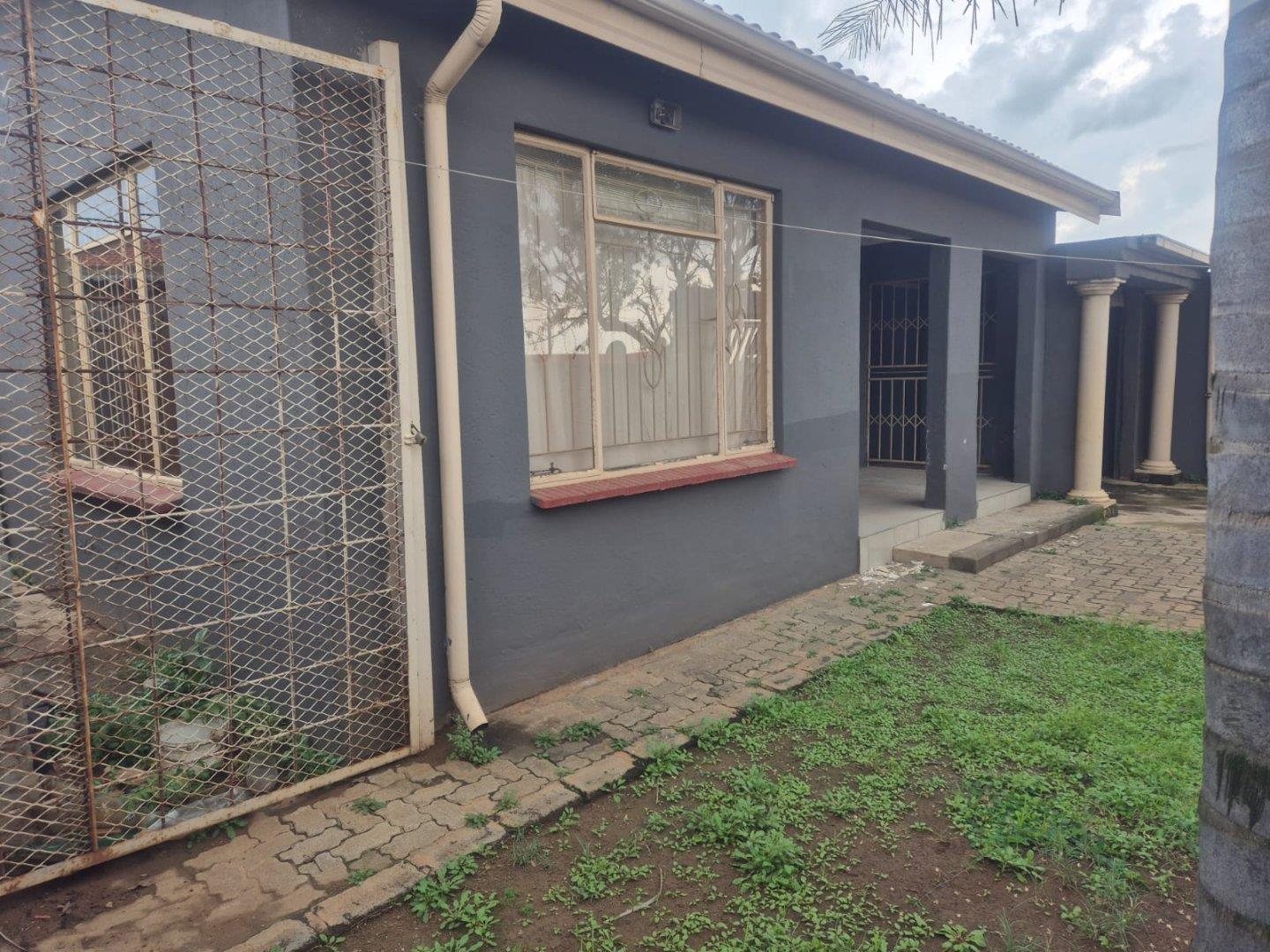 Mamelodi, Pretoria Property : Property and houses to rent in Mamelodi ...