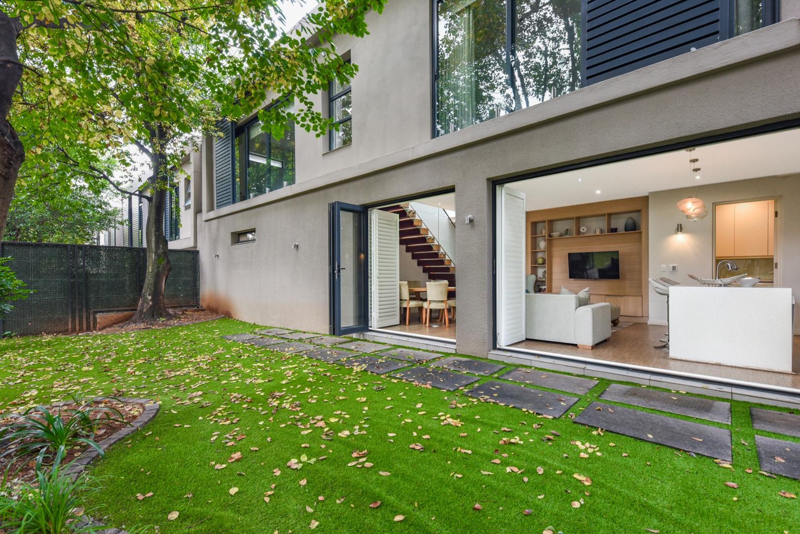 3 Bedroom House for sale in Melrose Estate - P24-115895135