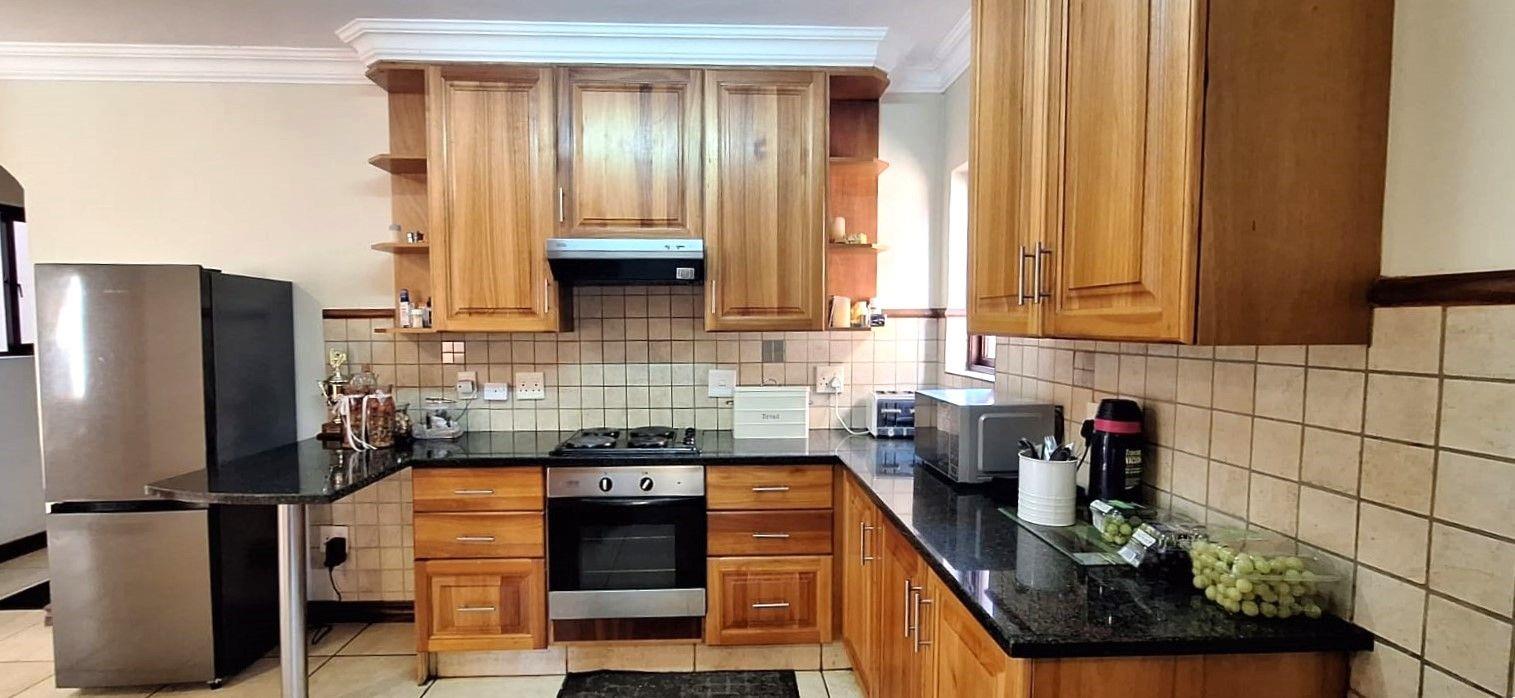 3 Bedroom House for sale in Olympus AH - 421 Highlands Villas, 421 ...