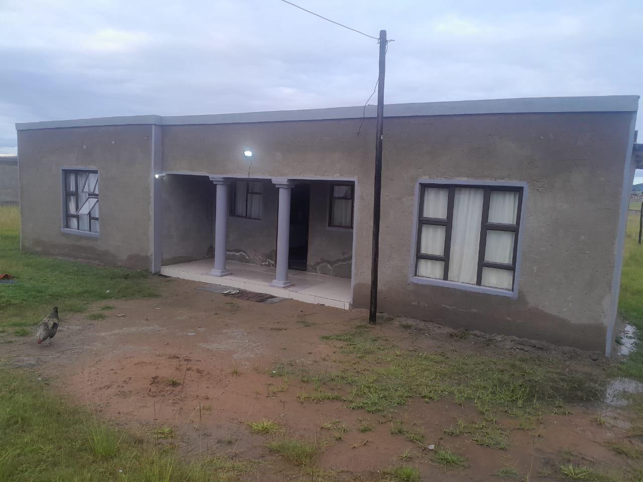 2 Bedroom House for sale in Dannhauser Rural - P24-115916321