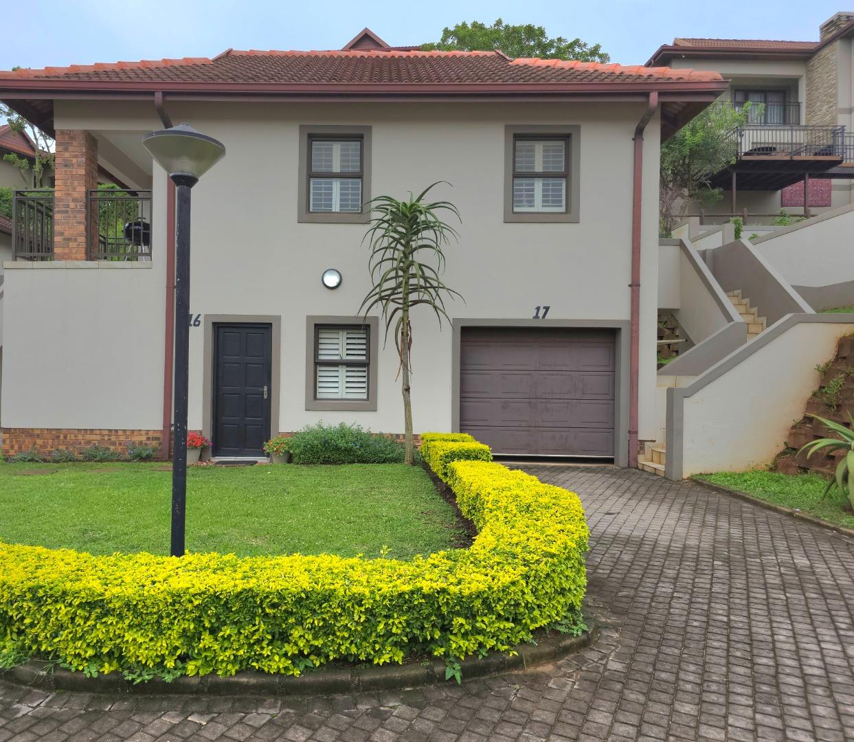 2 Bedroom Apartment / flat for sale in Izinga Estate - P24-115923631