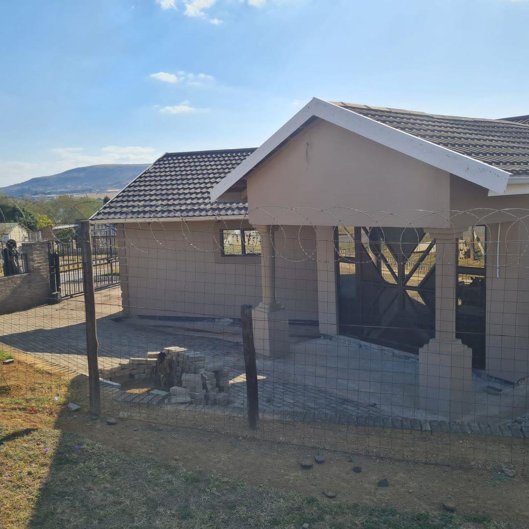 3 Bedroom House for sale in Ulundi - P24-115924276