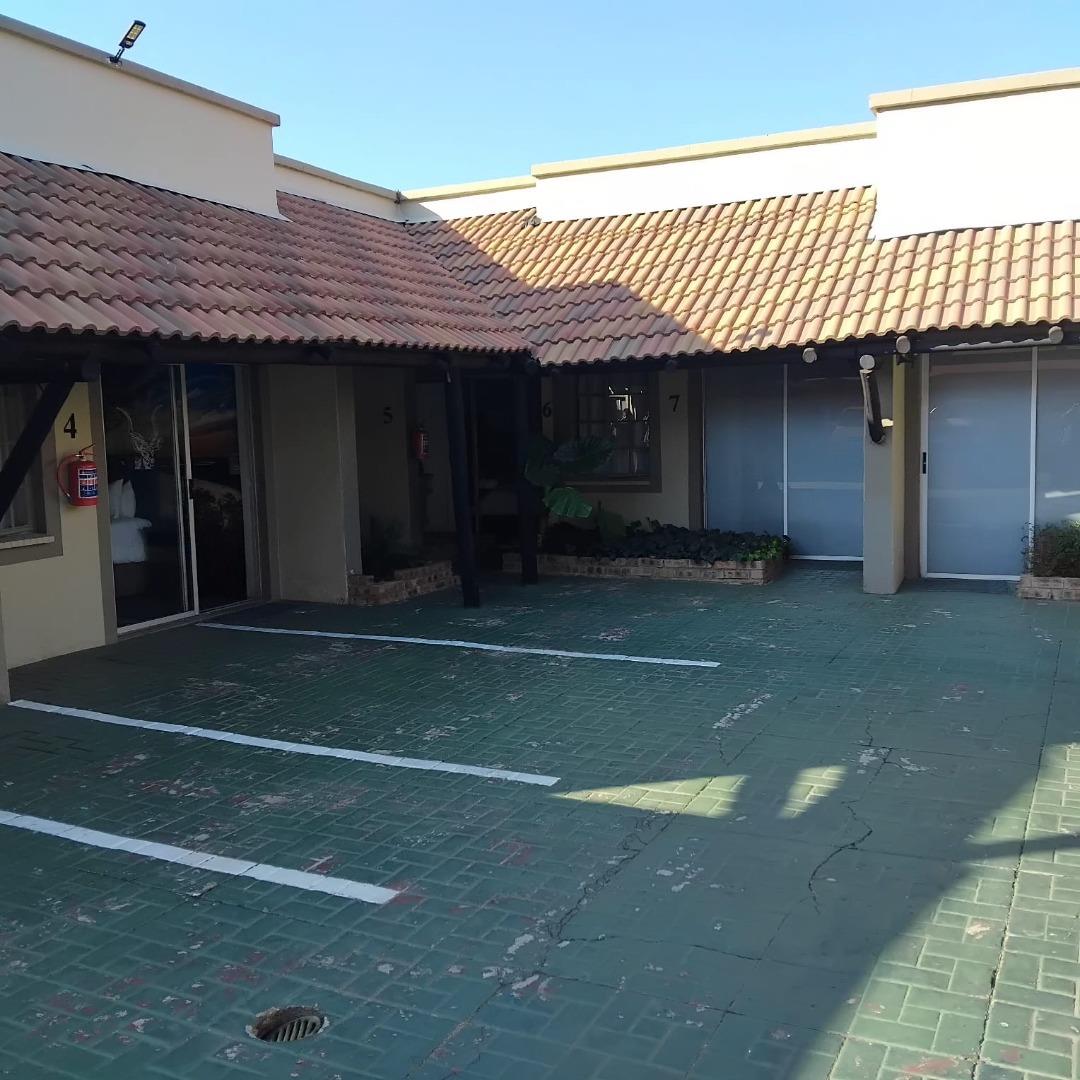 Commercial property for sale in Brackenhurst - P24-115933319