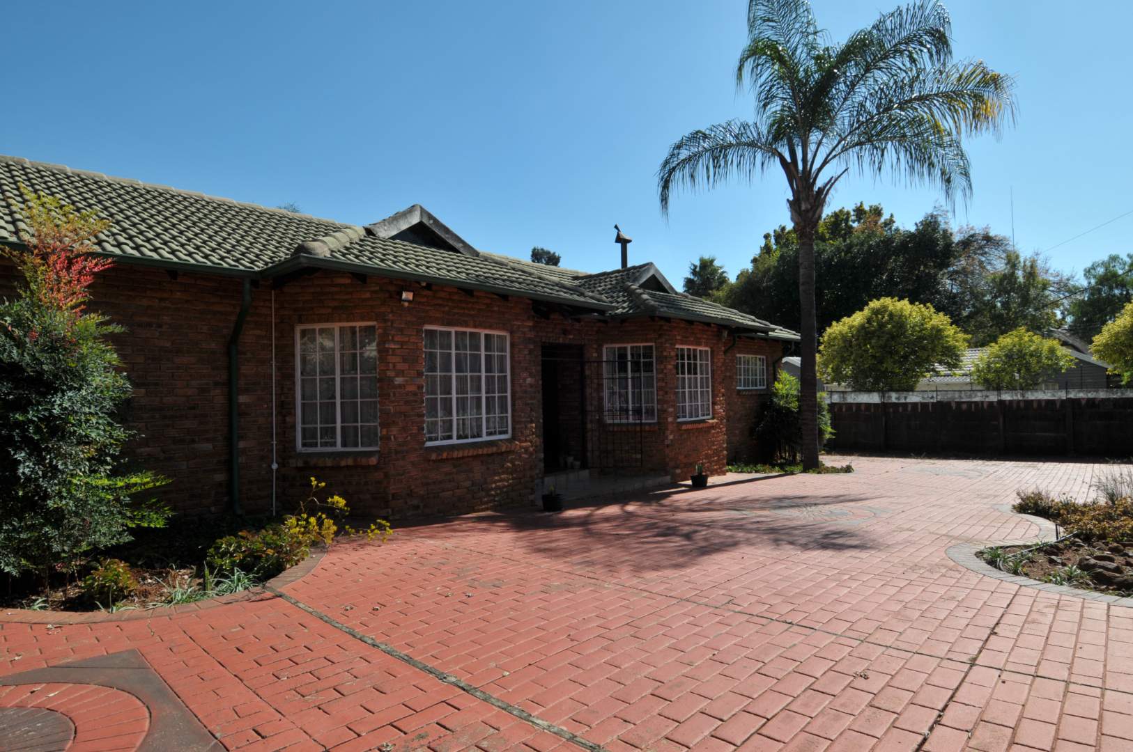 1 Bedroom House to rent in Menlyn - P24-115949175