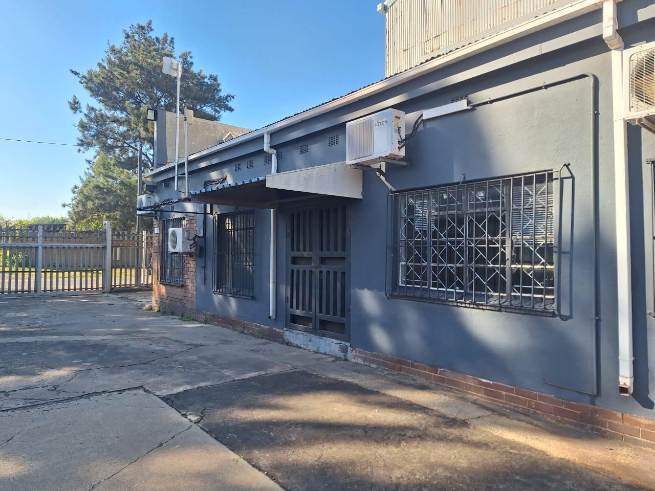 Industrial property for sale in Vanderbijlpark NW - P24-115952350