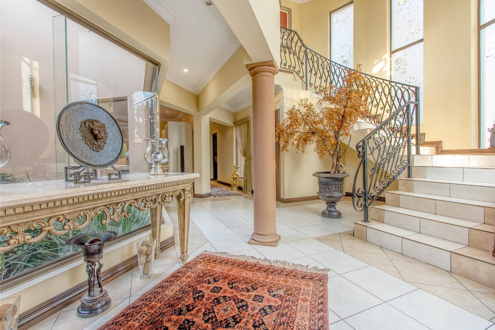 4 Bedroom House for sale in Fourways - Eagle Trace Estate, 2071 ...