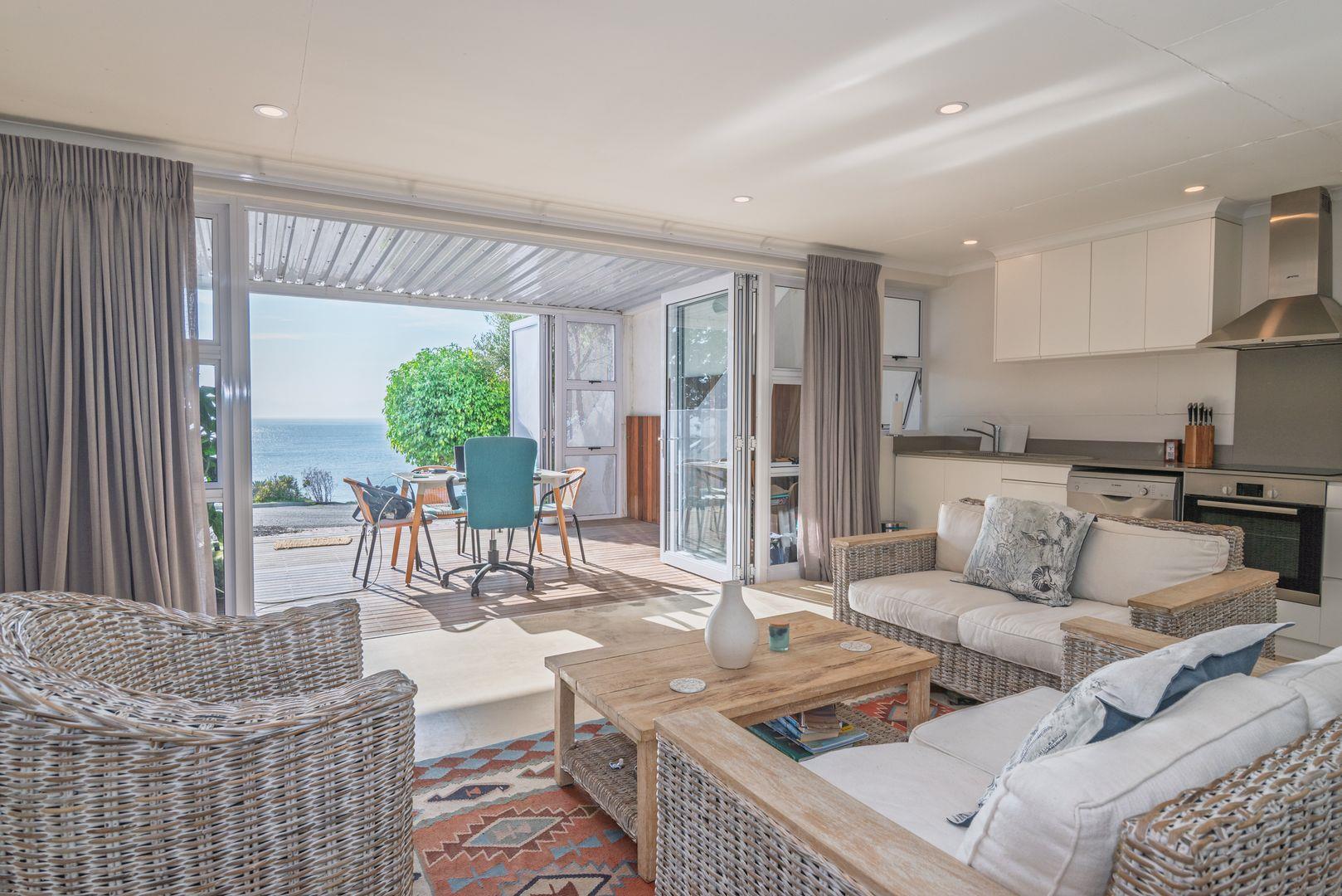 Townhouses for sale in Simons Town : Simons Town Property : Property24.com