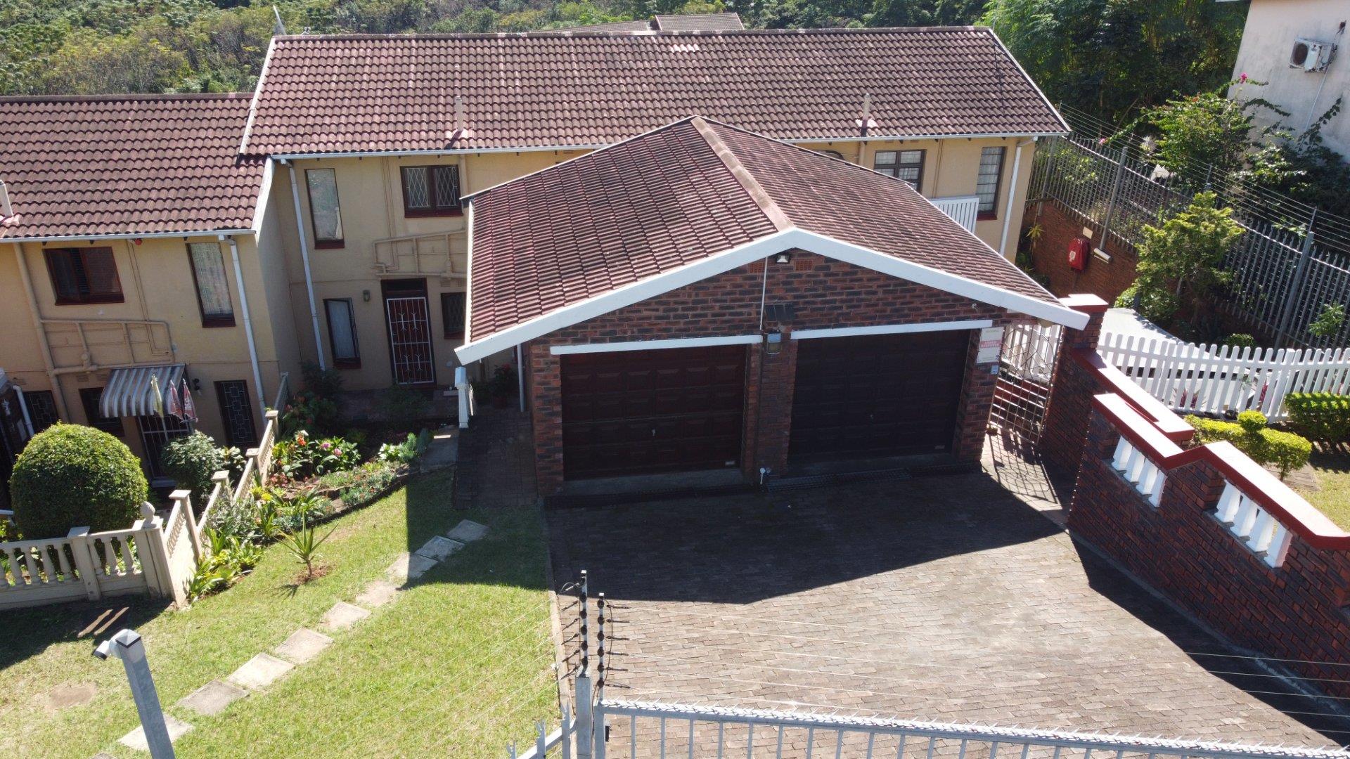 3 Bedroom House for sale in Parlock - P24-115997238