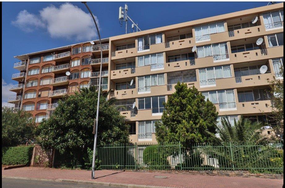 1 Bedroom Apartment / flat for sale in Westdene - P24-116001230