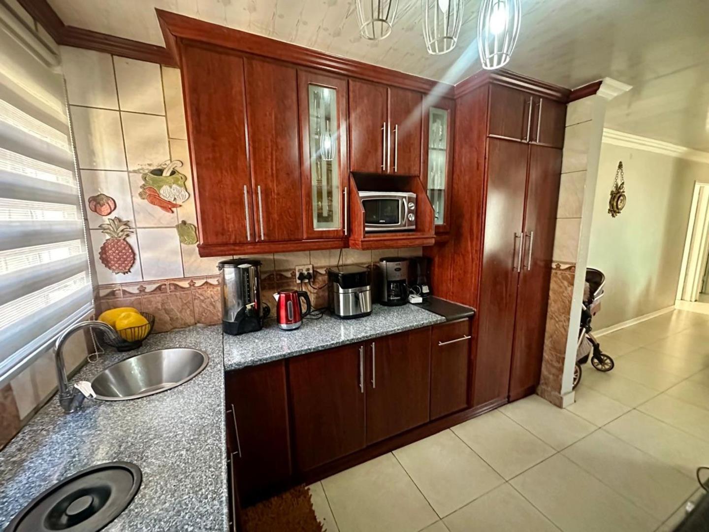 3 Bedroom House for sale in Embalenhle - P24-116006315