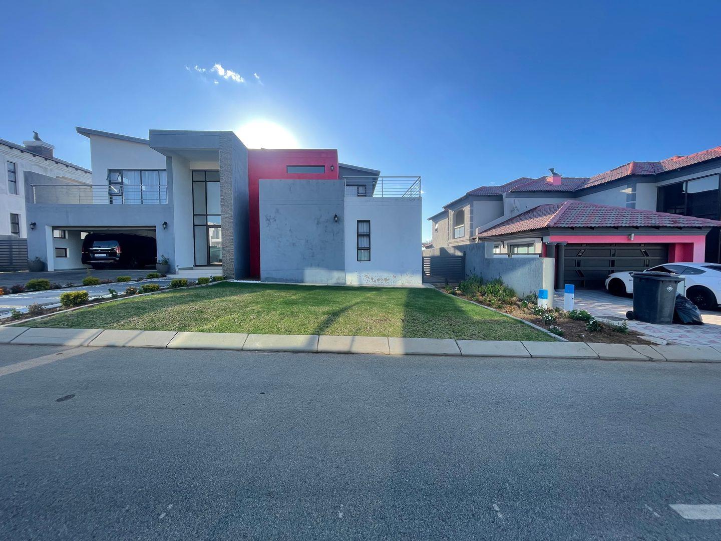 Bendor Property : Houses for sale in Bendor : Property24.com