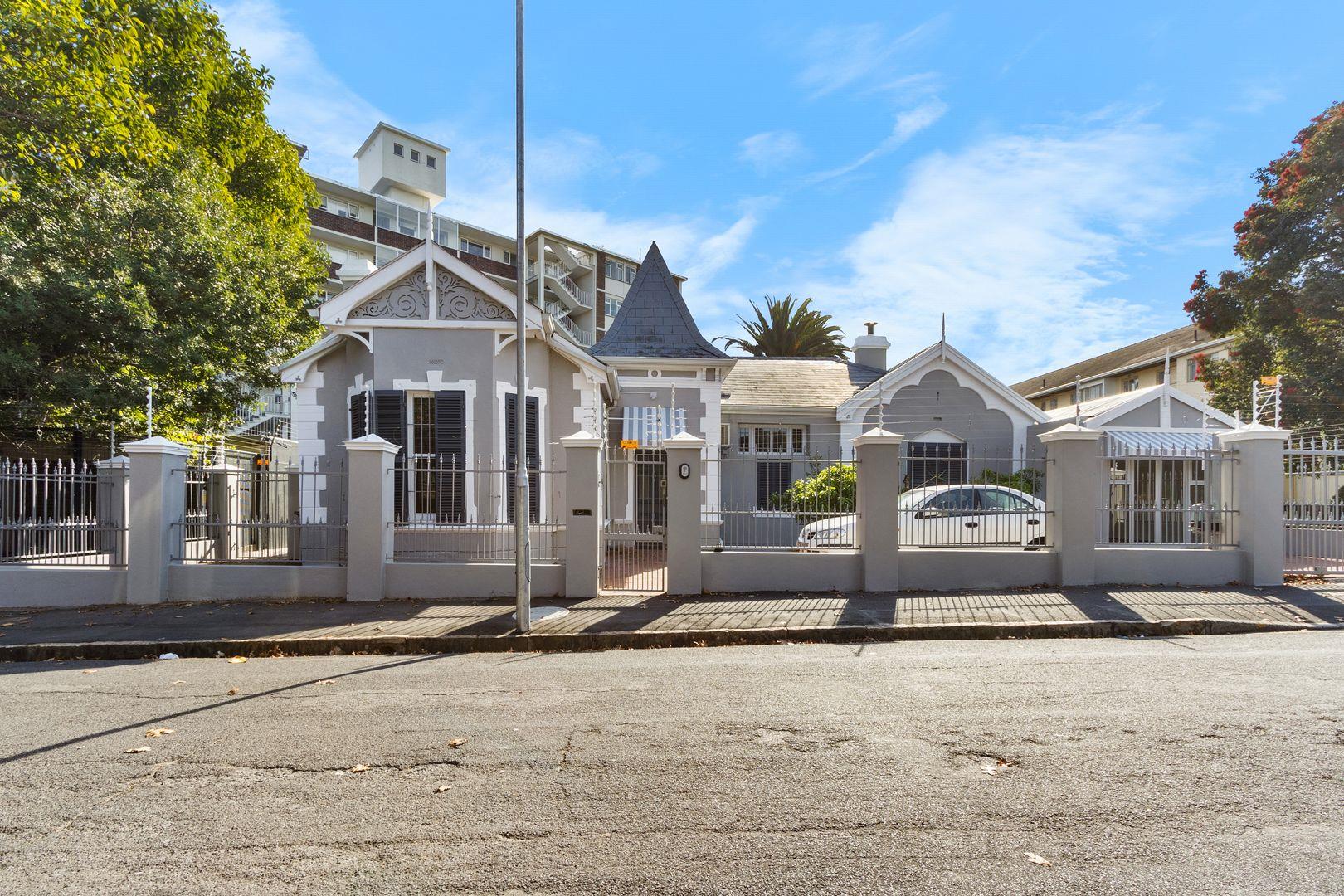 Commercial property to rent in Rondebosch Village - P24-116011210