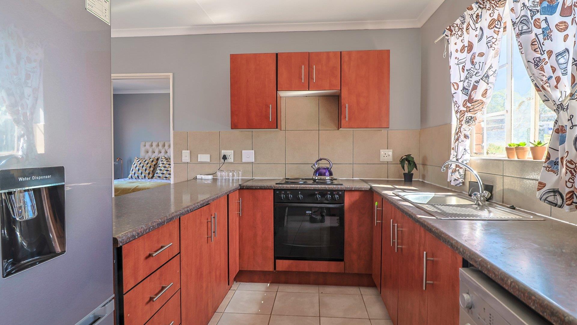 Rosettenville Property : Property and houses for sale in Rosettenville ...