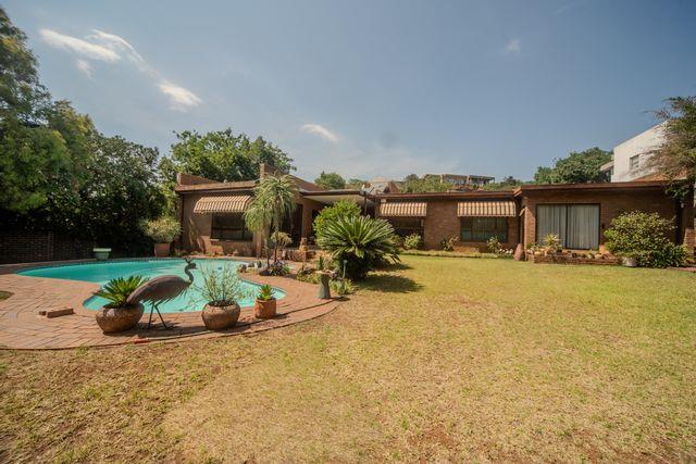 3 Bedroom House for sale in Glenvista - P24-116026627