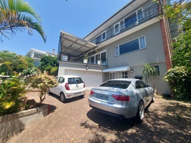 7 Bedroom House for sale in Bulwer - P24-116035382