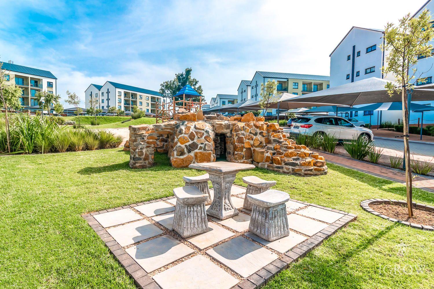 2 Bedroom Apartment / flat for sale in Witfield - P24-116037139