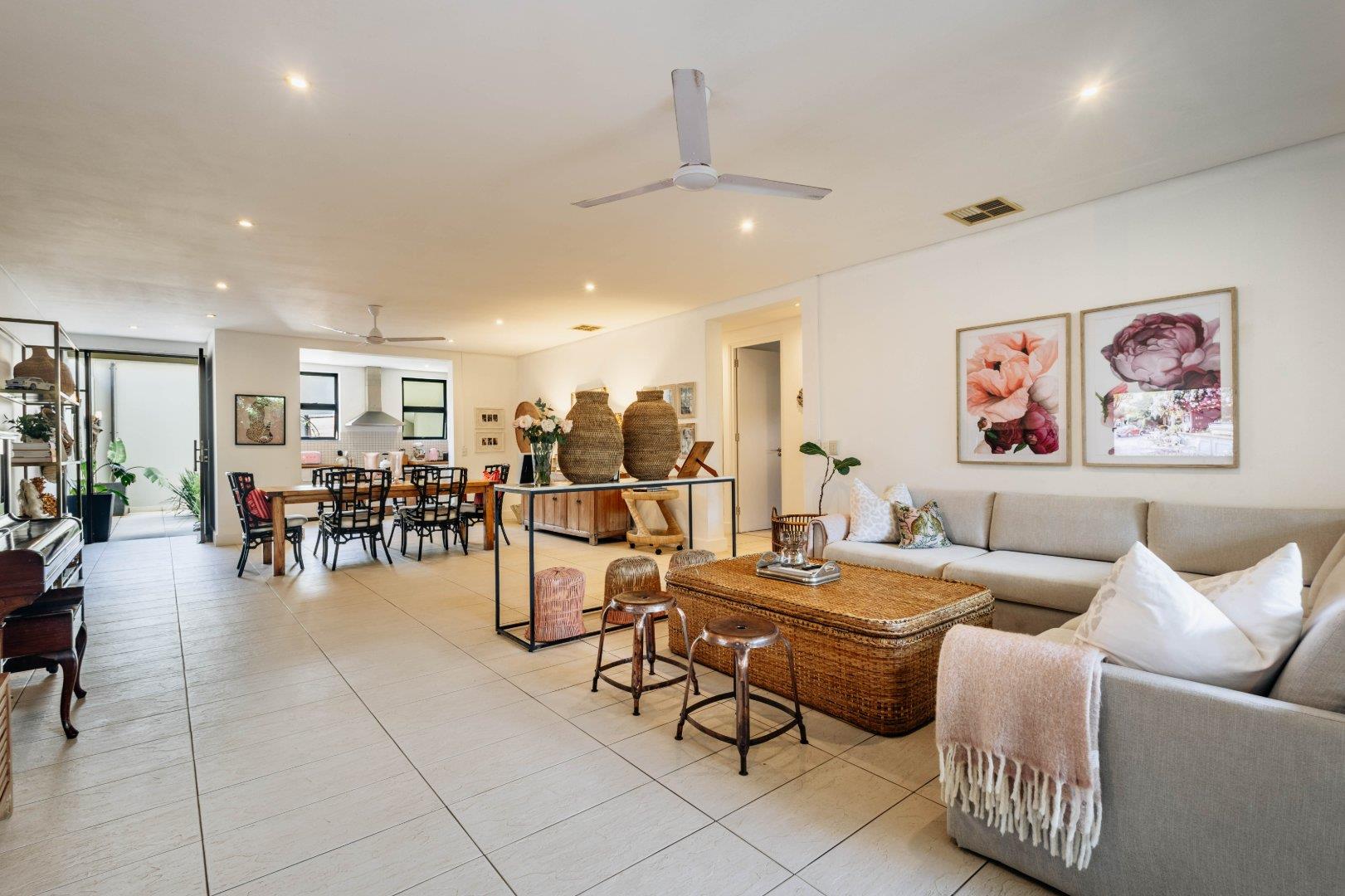 3 Bedroom Apartment / flat for sale in Dunkirk Estate - P24-116041580