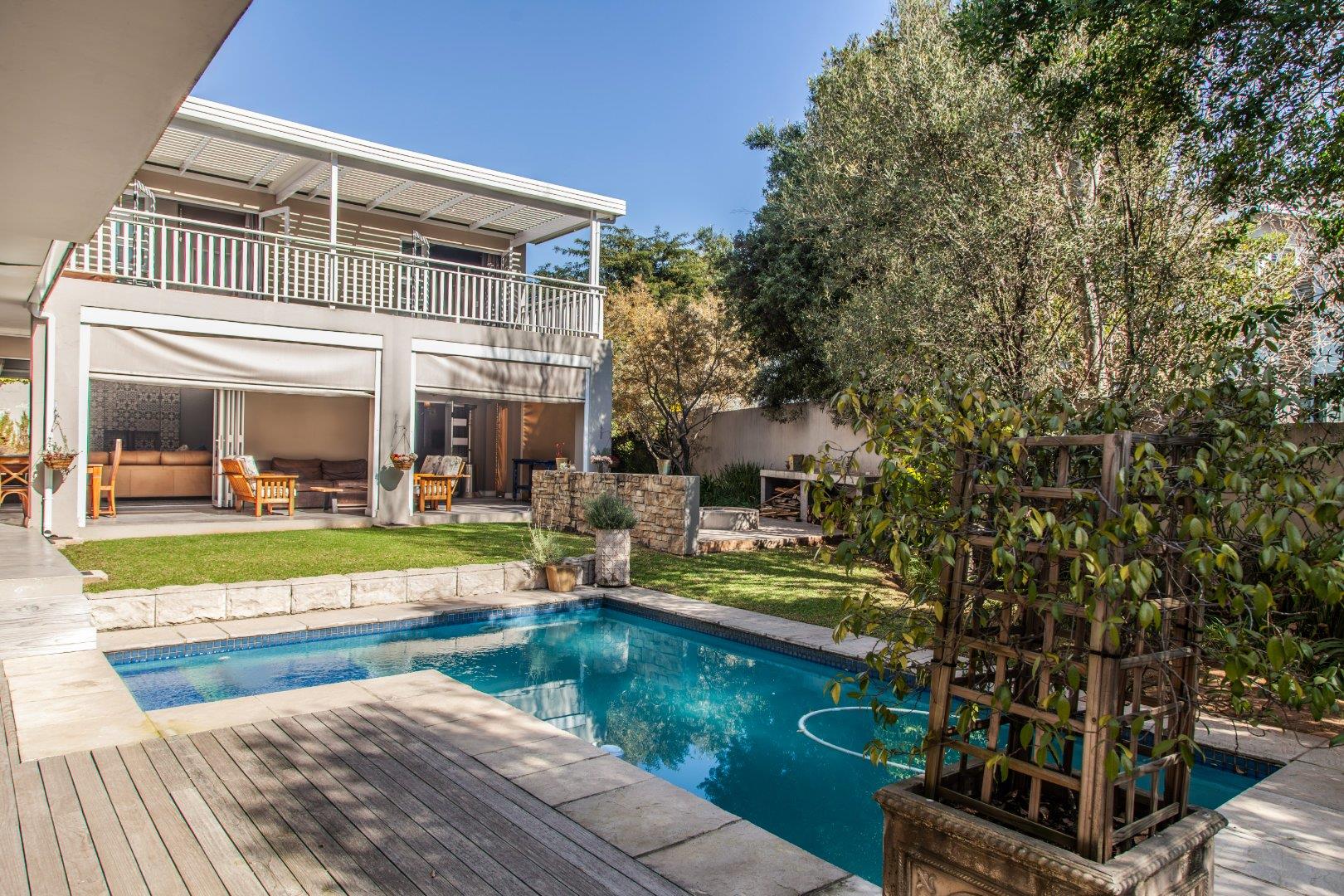 4 Bedroom House for sale in Waterfall Country Estate - 1 Country Estate ...