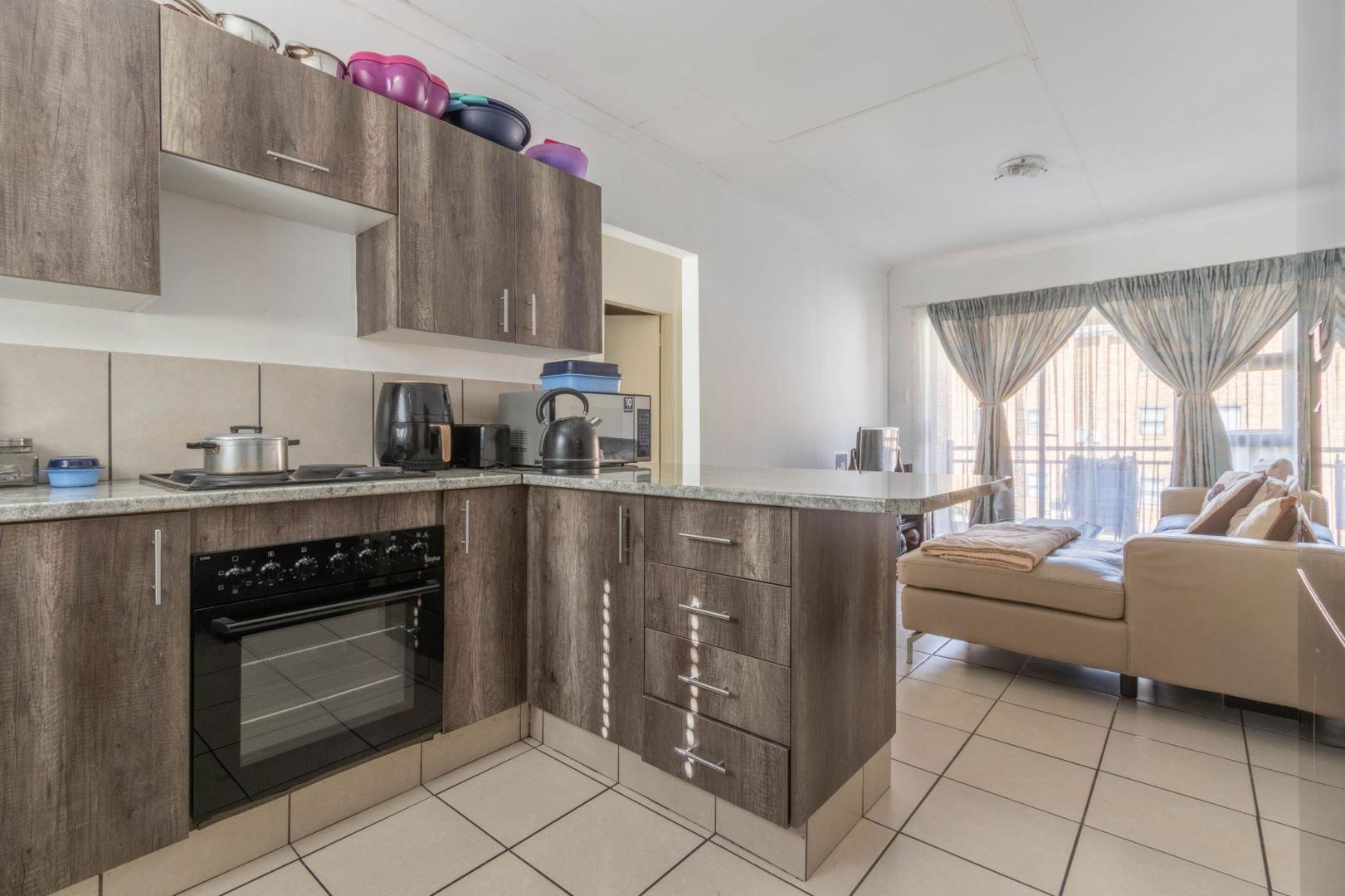 2 Bedroom Townhouse for sale in Witfield - P24-116073380