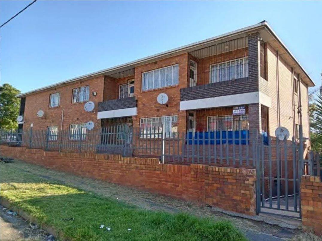 18 Bedroom Apartment / flat for sale in Rosettenville - 96 Lawn Street ...