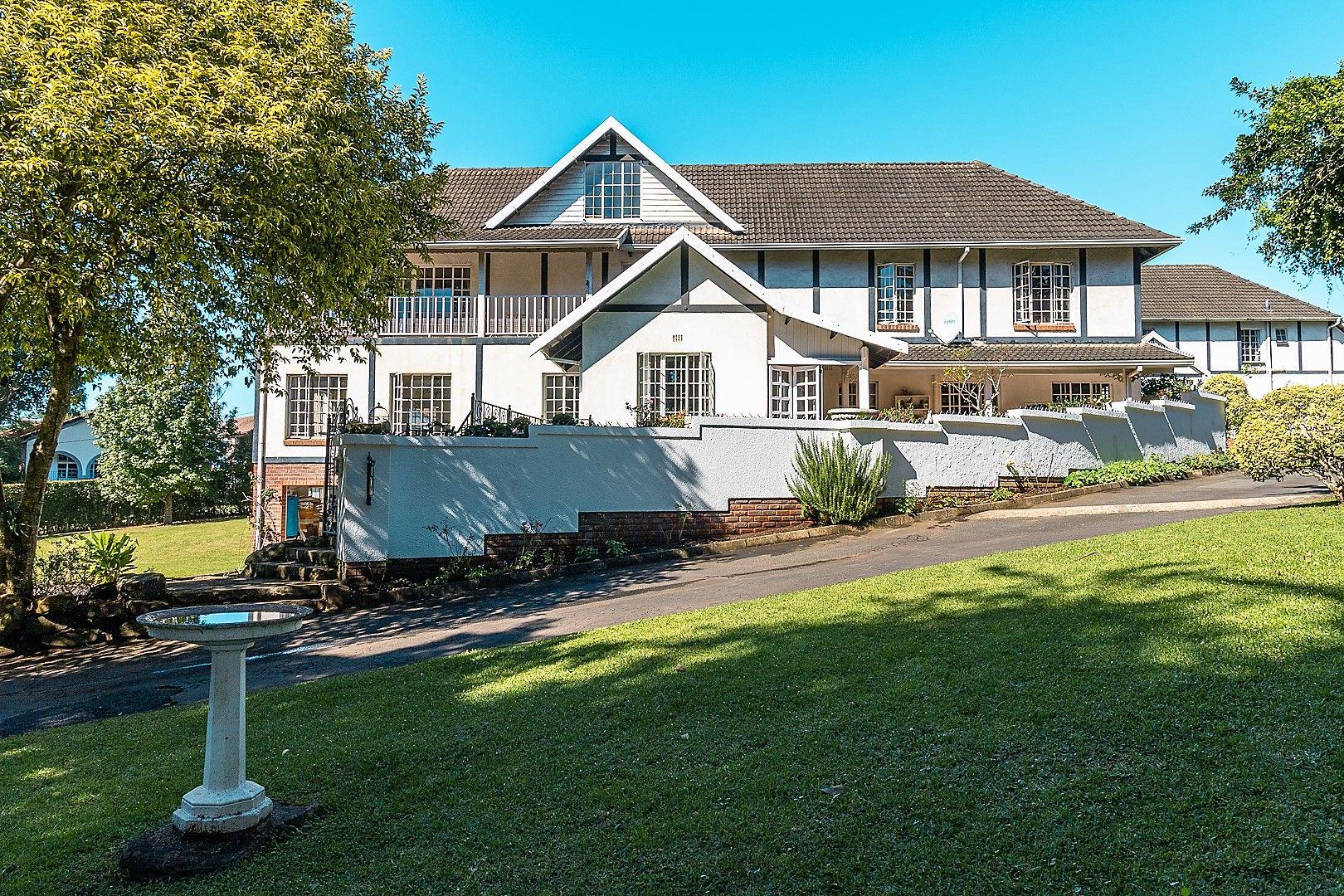 3 Bedroom Townhouse for sale in Gillitts - 1 Clifton Manor, 14 York ...