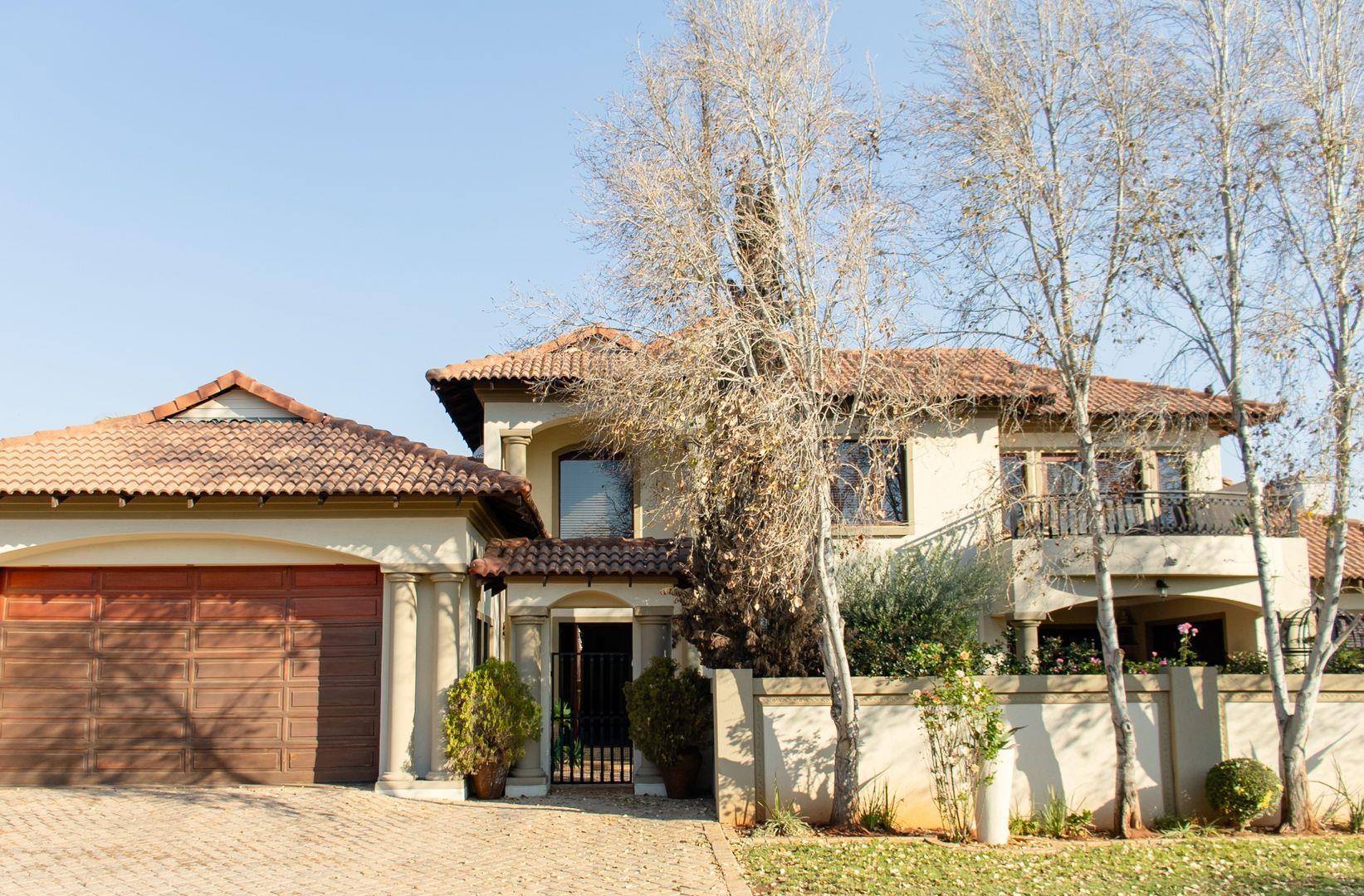 4 Bedroom House for sale in Rose Acres Estate - 228 Peace Circle - P24 ...