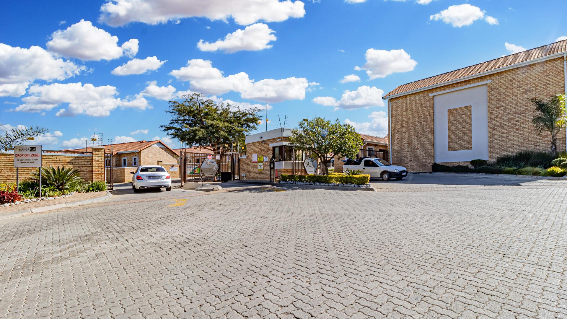 2 Bedroom Apartment / flat for sale in Randpark Ridge - 24 Pongola ...